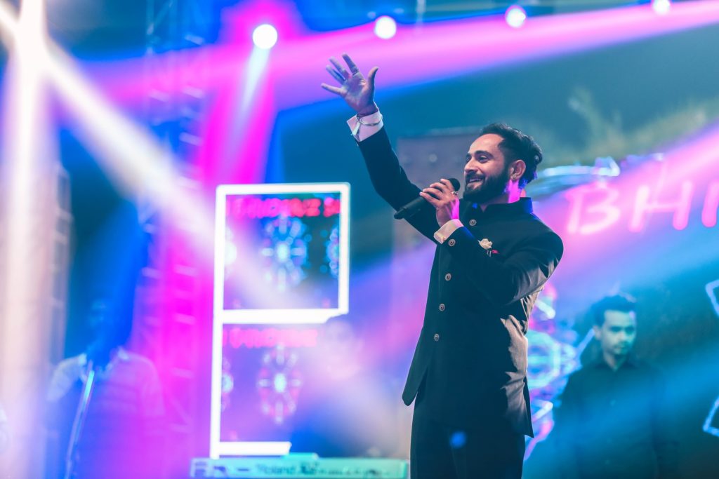 VIRTUAL PROGRAMMING: WHEN TO MAKE IT HOMEGROWN AND WHEN TO HIRE THE ...